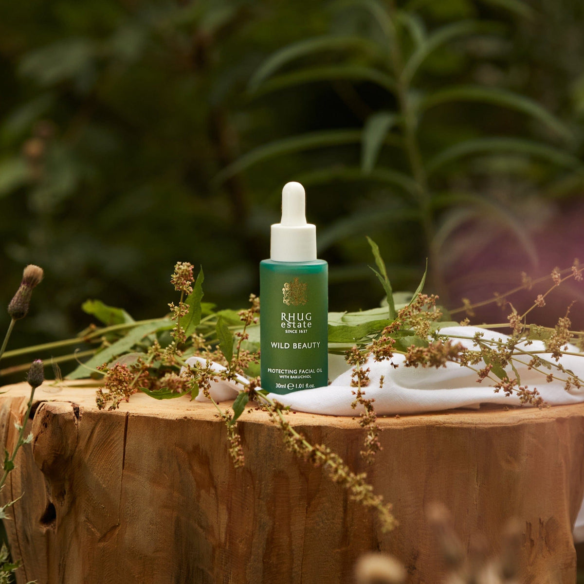 Protecting Facial Oil with Bakuchiol – Rhug Wild Beauty